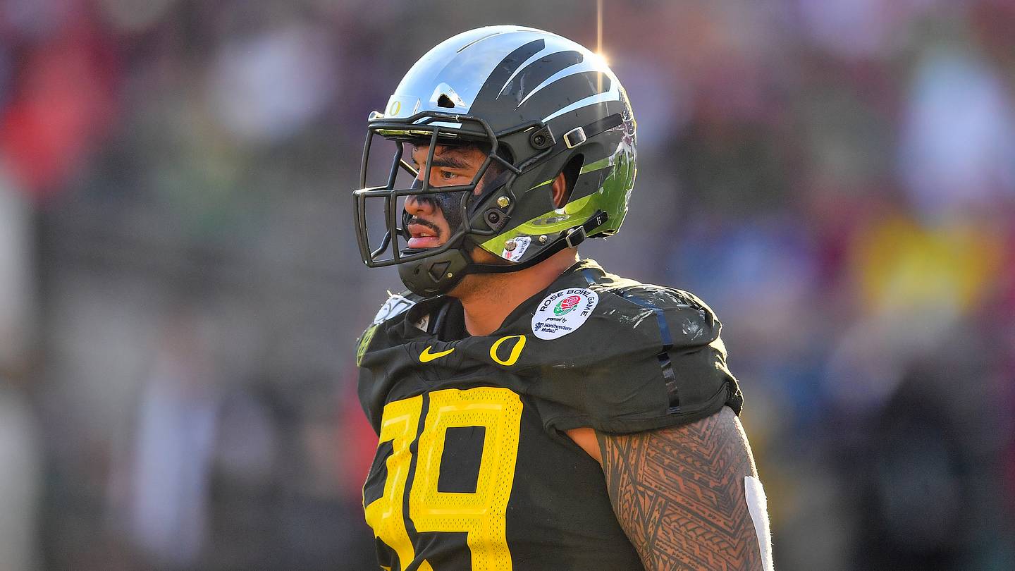 Every former Oregon football player on a UFL roster this spring