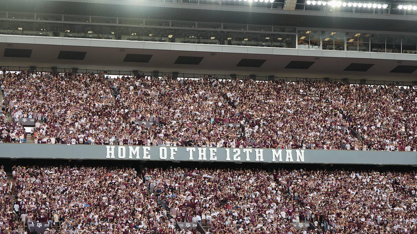 5-star Texas A&M target gives glowing review of his time at Kyle Field