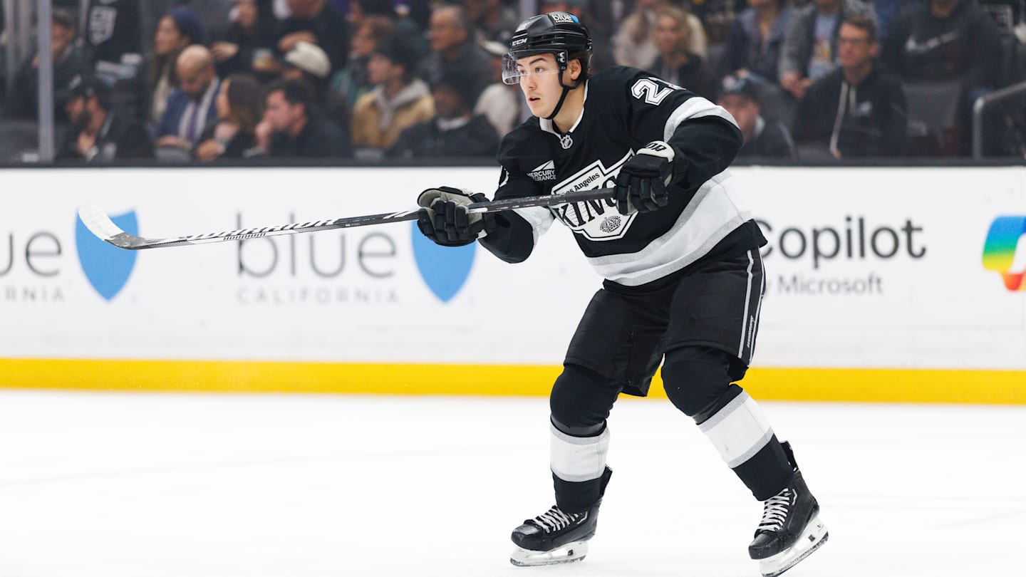 LA Kings head coach didn't explain unexpected lineup change against Utah