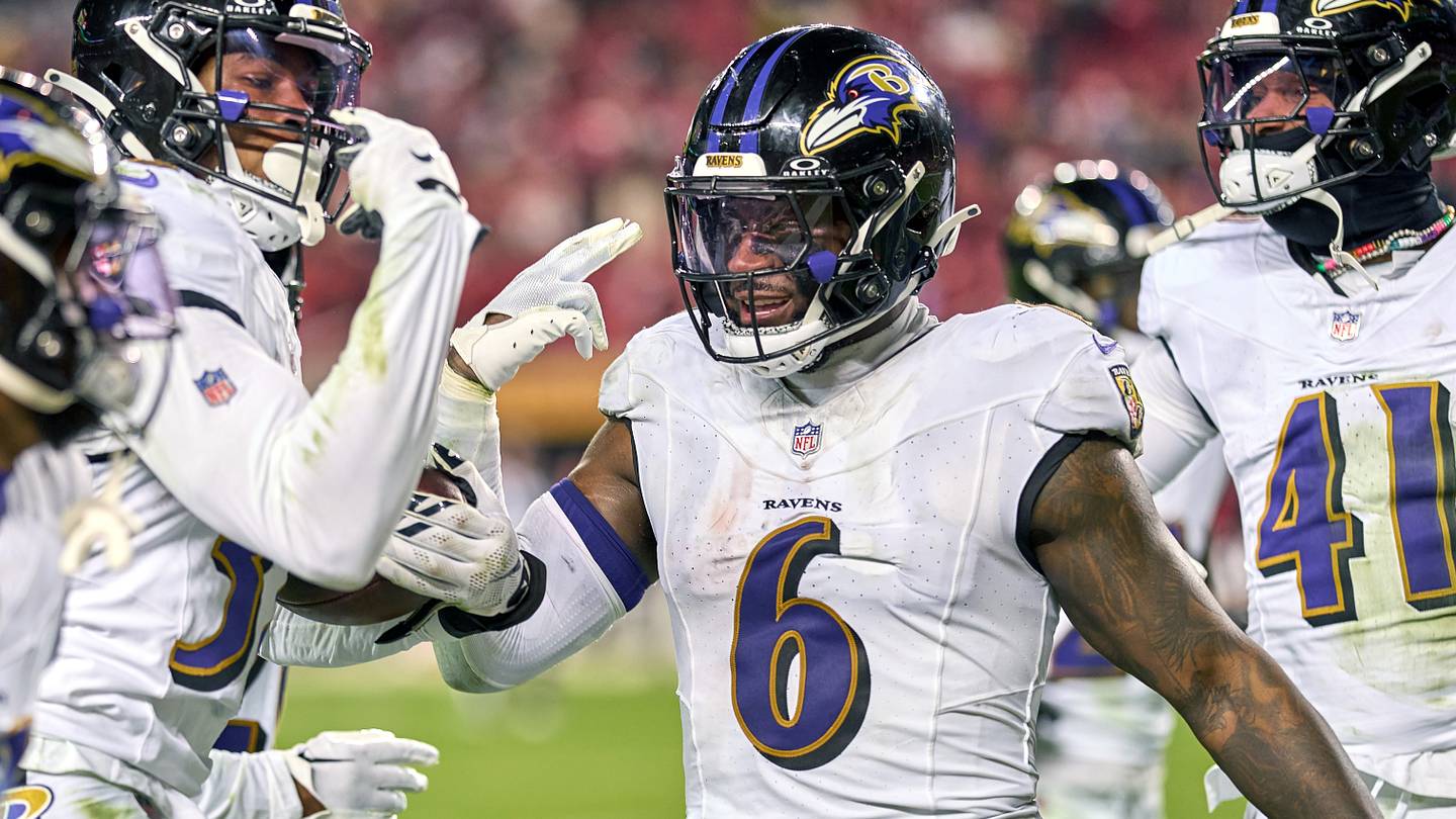Ravens rumors: Division rival, AFC contender linked to Patrick Queen ...