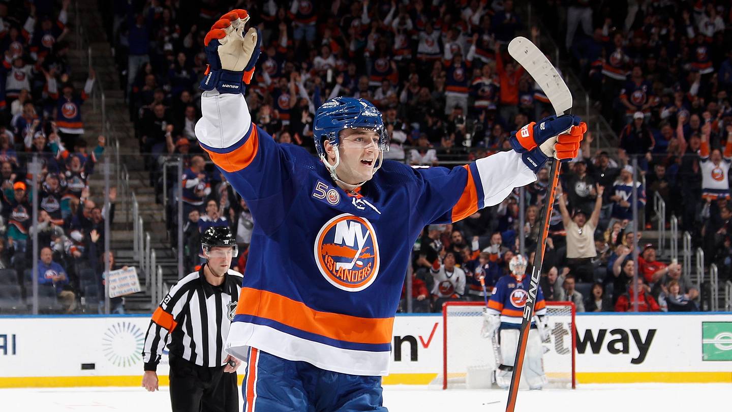 Islanders face big decisions on Noah Dobson and 9 others in free agency