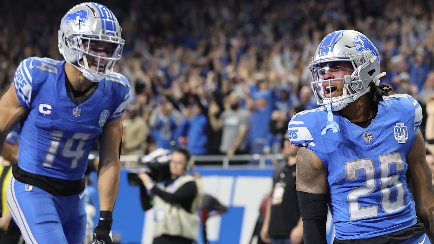 Amon-Ra St. Brown issues big challenge to Jahmyr Gibbs