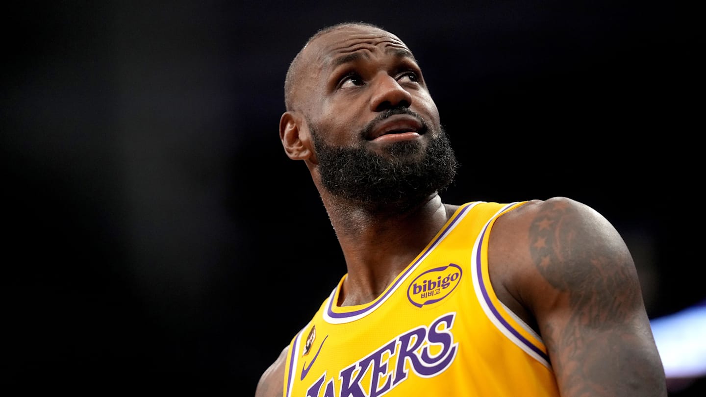 Is LeBron James Playing Tonight? (Injury Update, Betting Impact for ...