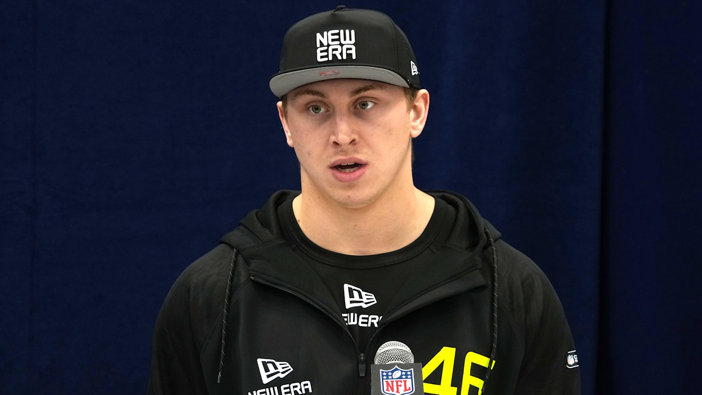 Oklahoma's Ethan Downs outdoes every defensive lineman in bench press ...