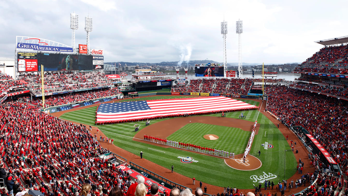 When is the Cincinnati Reds 2023 home opener?