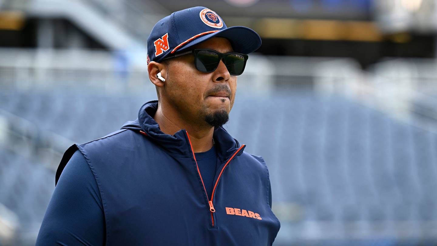 Ryan Poles mismanaged the Chicago Bears' roster with these two colossal ...