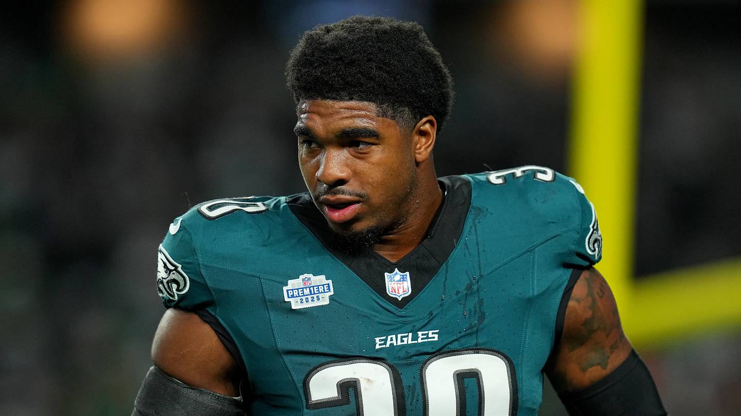 Alabama's two 2025 1st round picks show out in NFL debuts in Cowboys-Eagles