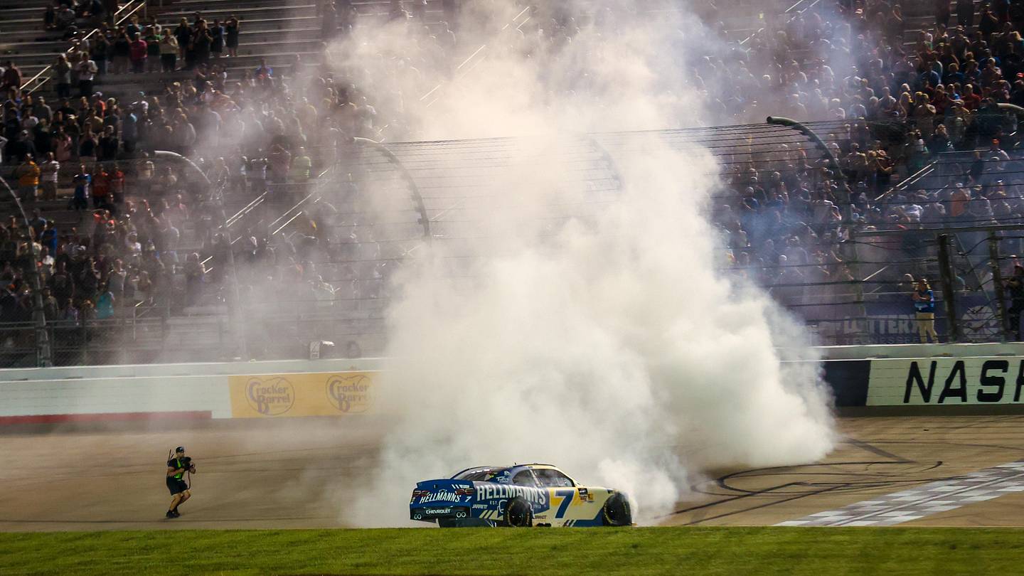 XFINITY: Justin Allgaier Redeems Himself with Dominant Nashville Win