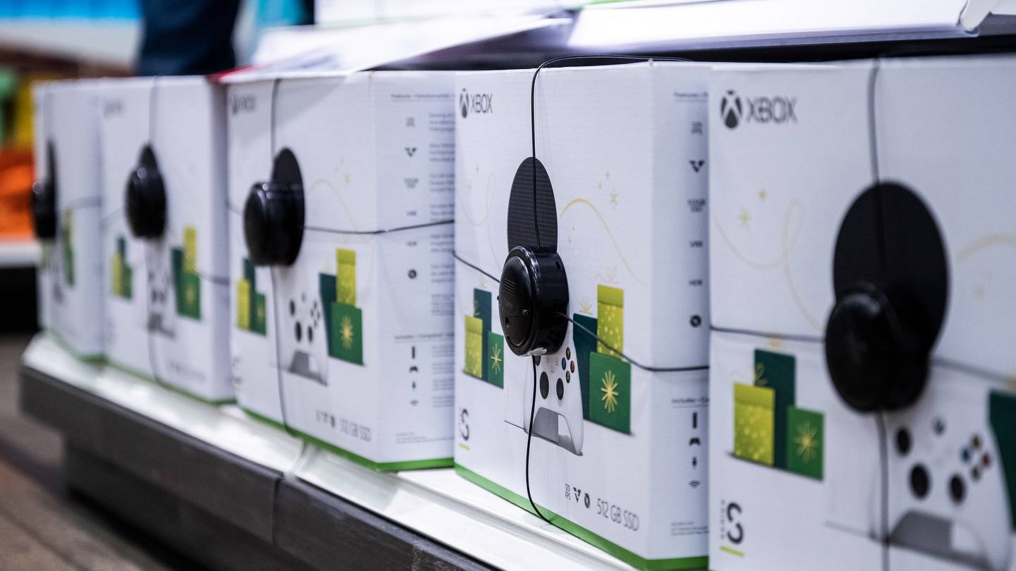 Xbox Holiday Gift Guide 2025