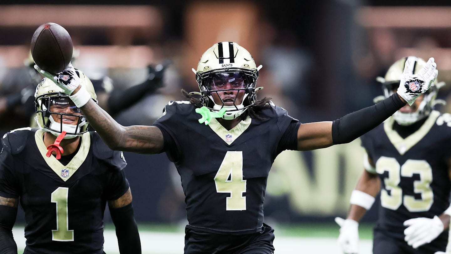 Career day for Kool-Aid McKinstry as he leads the charge for saints defense