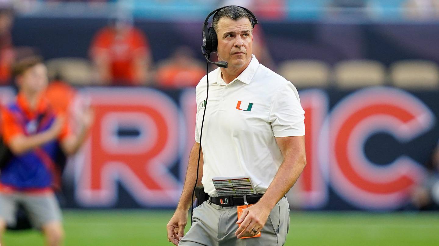 Kaden Henderson takes in Miami on an official visit and shouts out ...