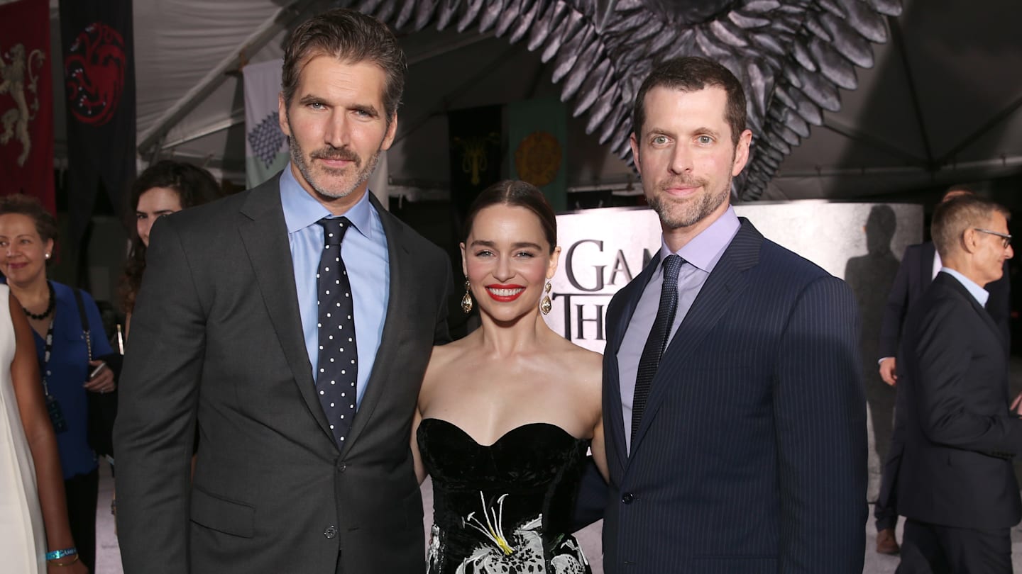 Emilia Clarke gently shaded George R.R. Martin in gift to Game of ...