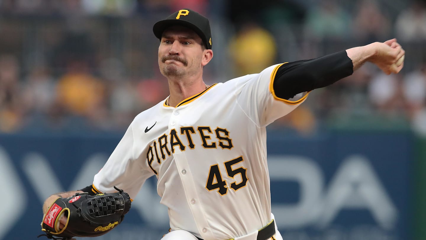 Yankees Showing Trade Interest in Pirates Veteran Starting Pitcher
