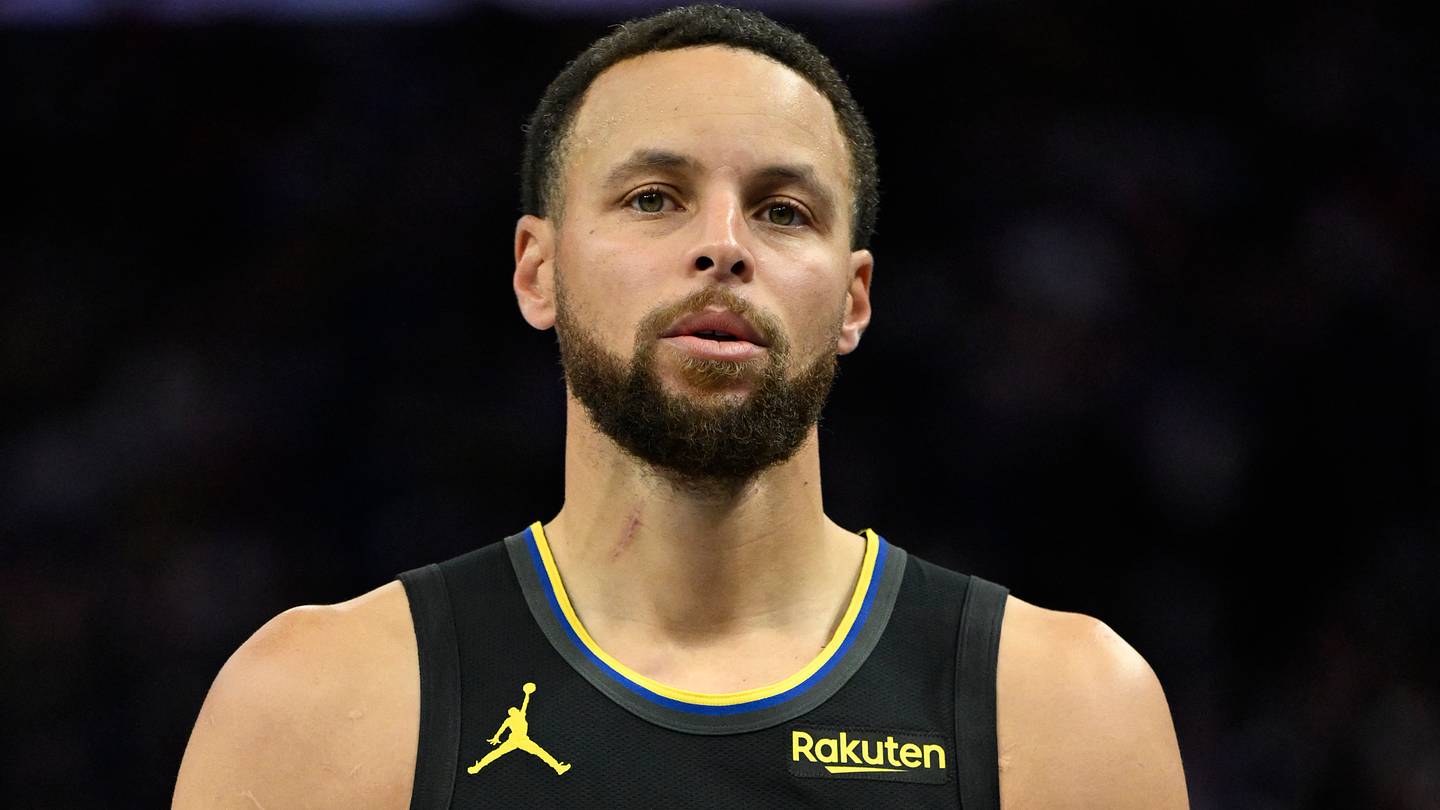Warriors left with major Stephen Curry concern after another disastrous ...