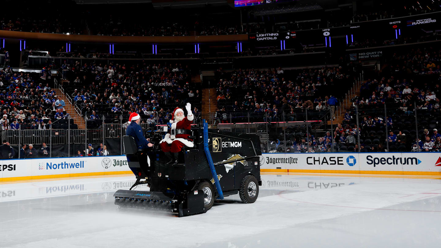 4 things Buffalo Sabres' fans want Santa to bring the team this year