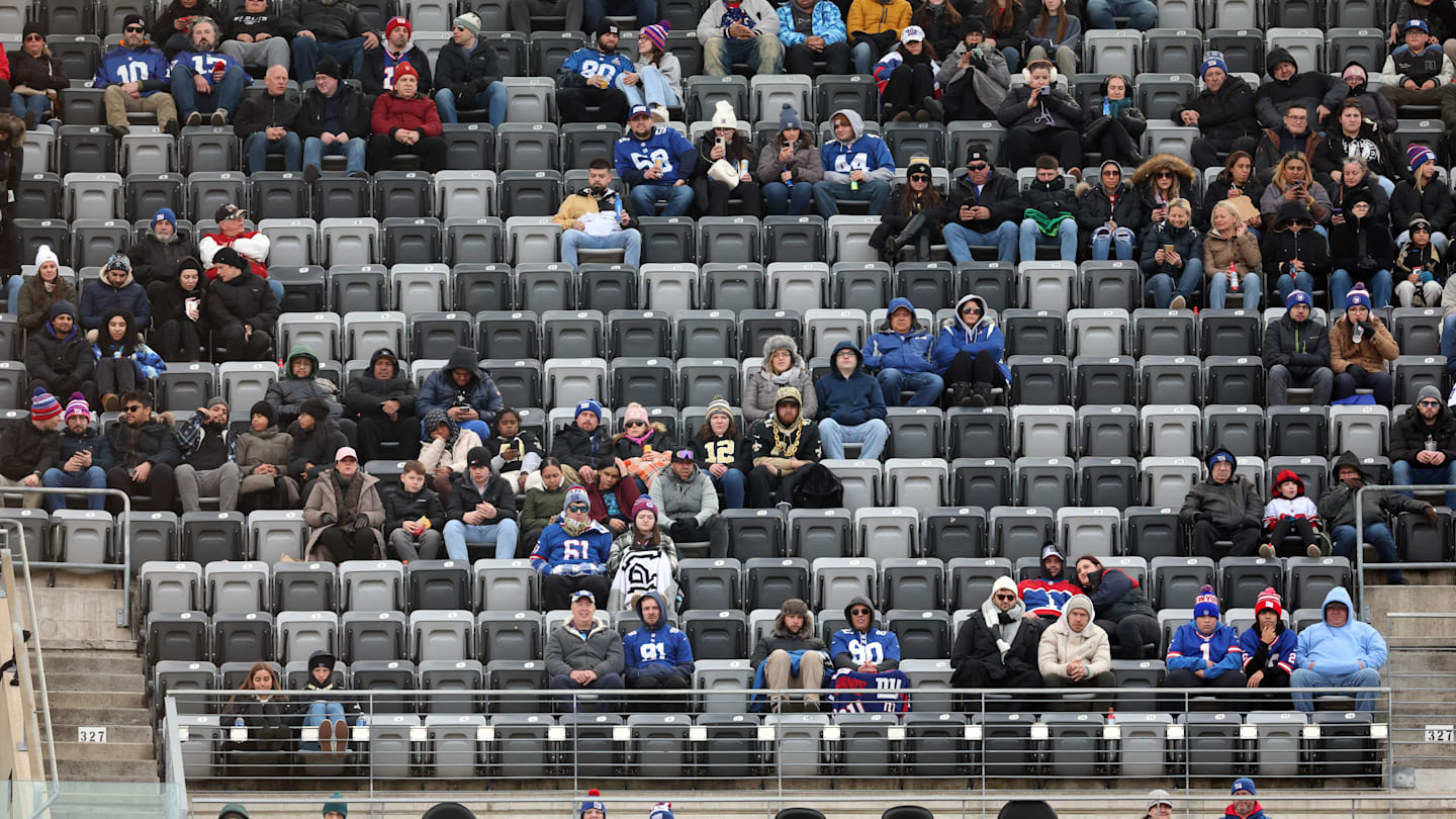 Giants embarrassing attendance and banners hit John Mara where it hurts ...