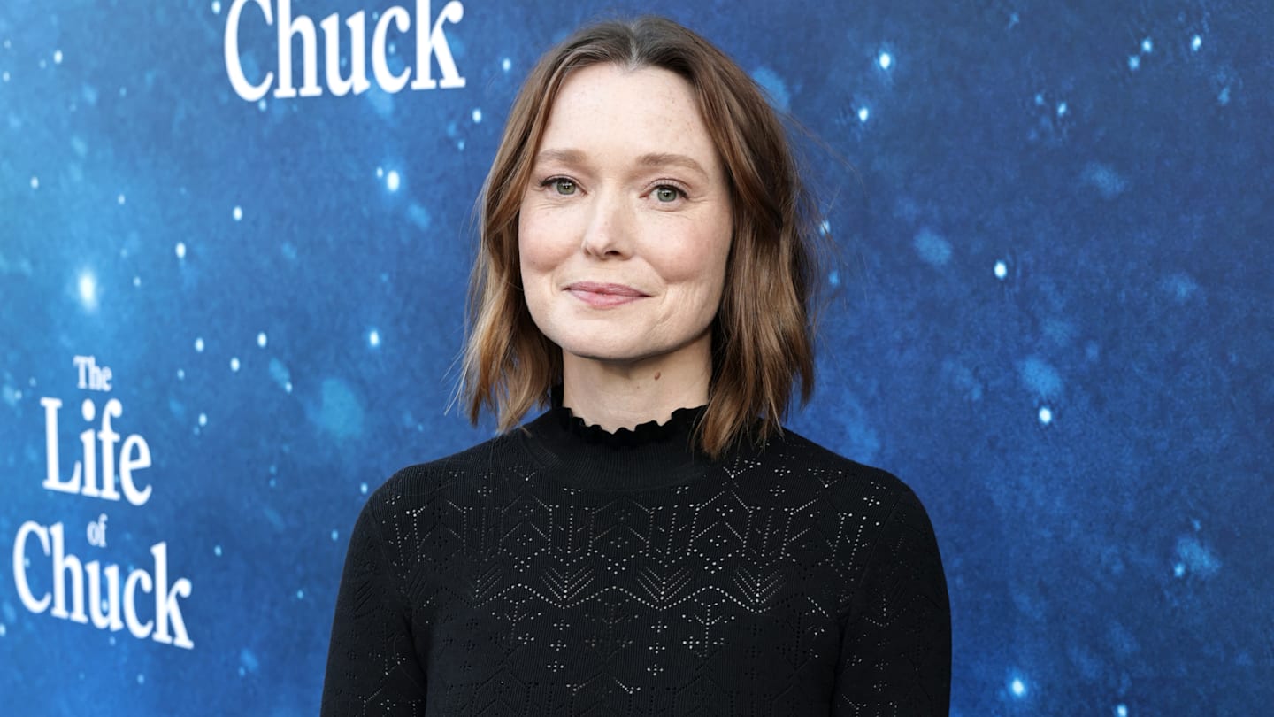 Mike Flanagan's upcoming Carrie series sets lead and fills out the cast