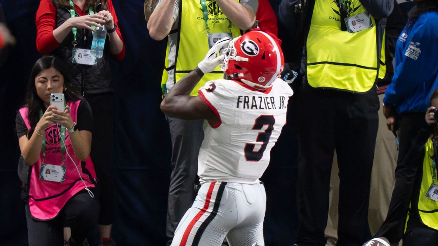 Georgia RB Nate Frazier Reveals How He Celebrated Bulldogs’ SEC Championship Win