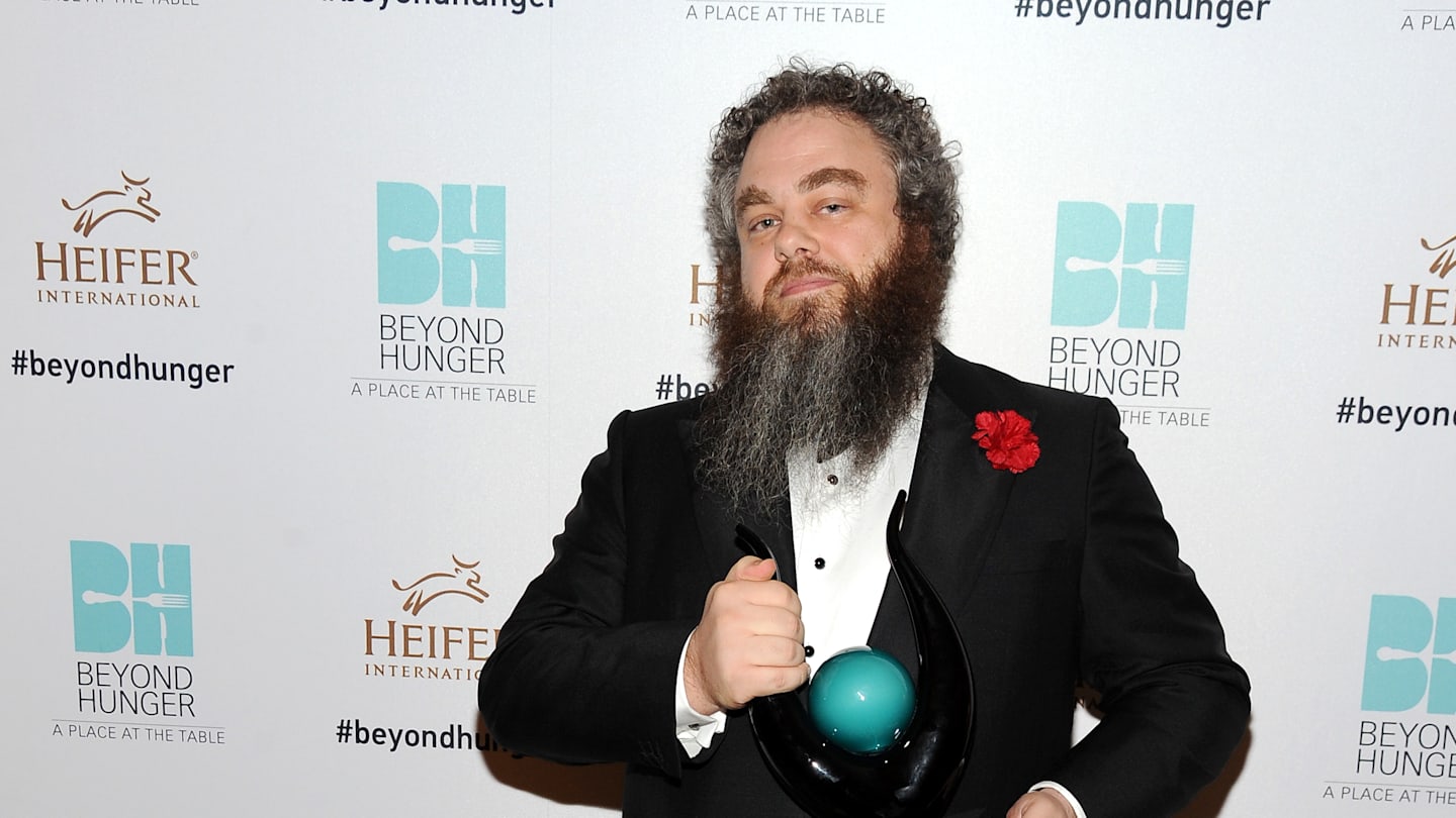 Brandon Sanderson is "confident" that Patrick Rothfuss will finish The ...