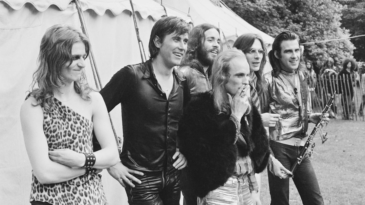 22 best opening songs on debut albums from the 1970s