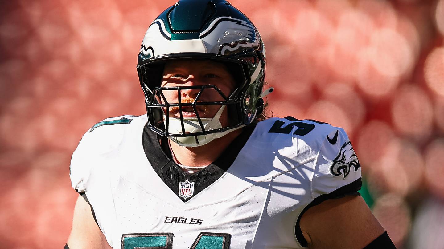 Once maligned former Nebraska football center has done 'bang up job' in NFL