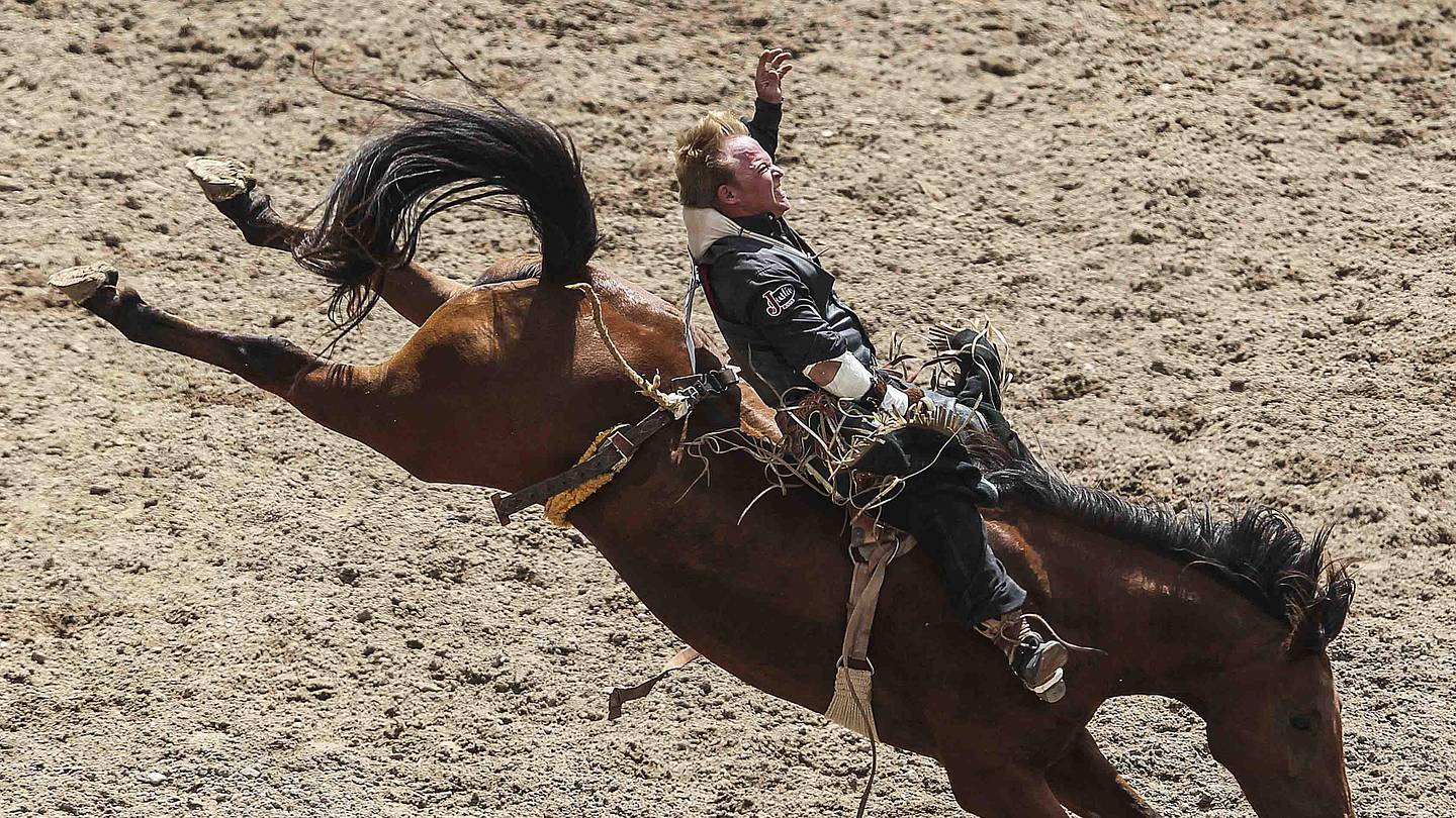 Kade Berry Makes History at Cheyenne with Record-Breaking Bareback Ride