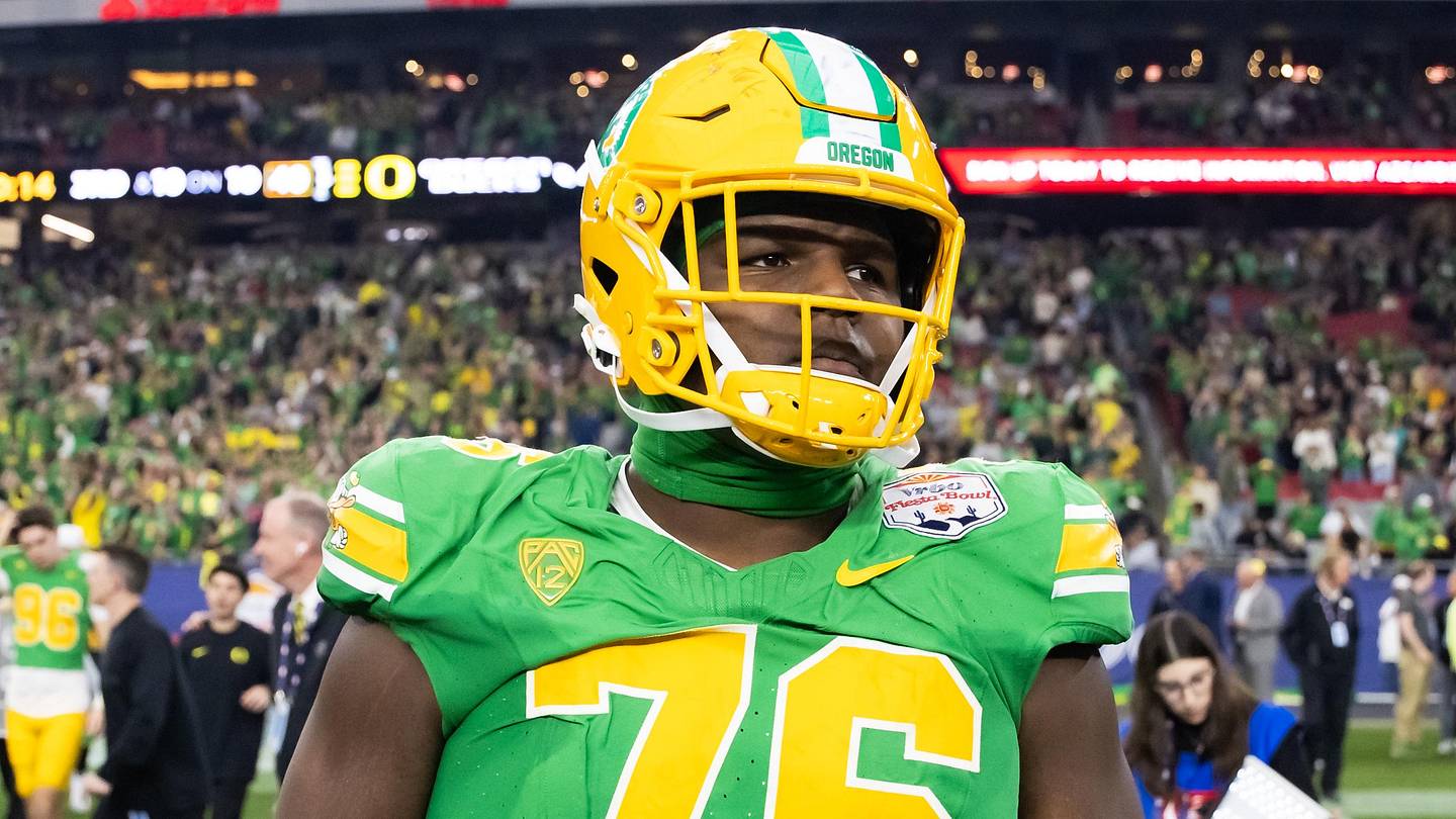 One Commanders rookie involved in biggest position battle