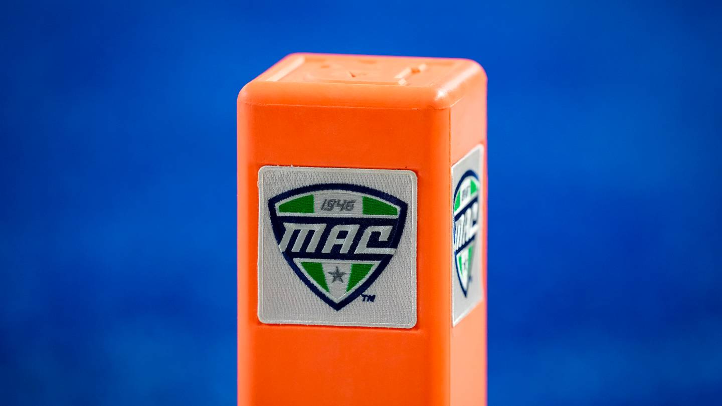 A brief history of MAC schools being ranked in the college football AP ...
