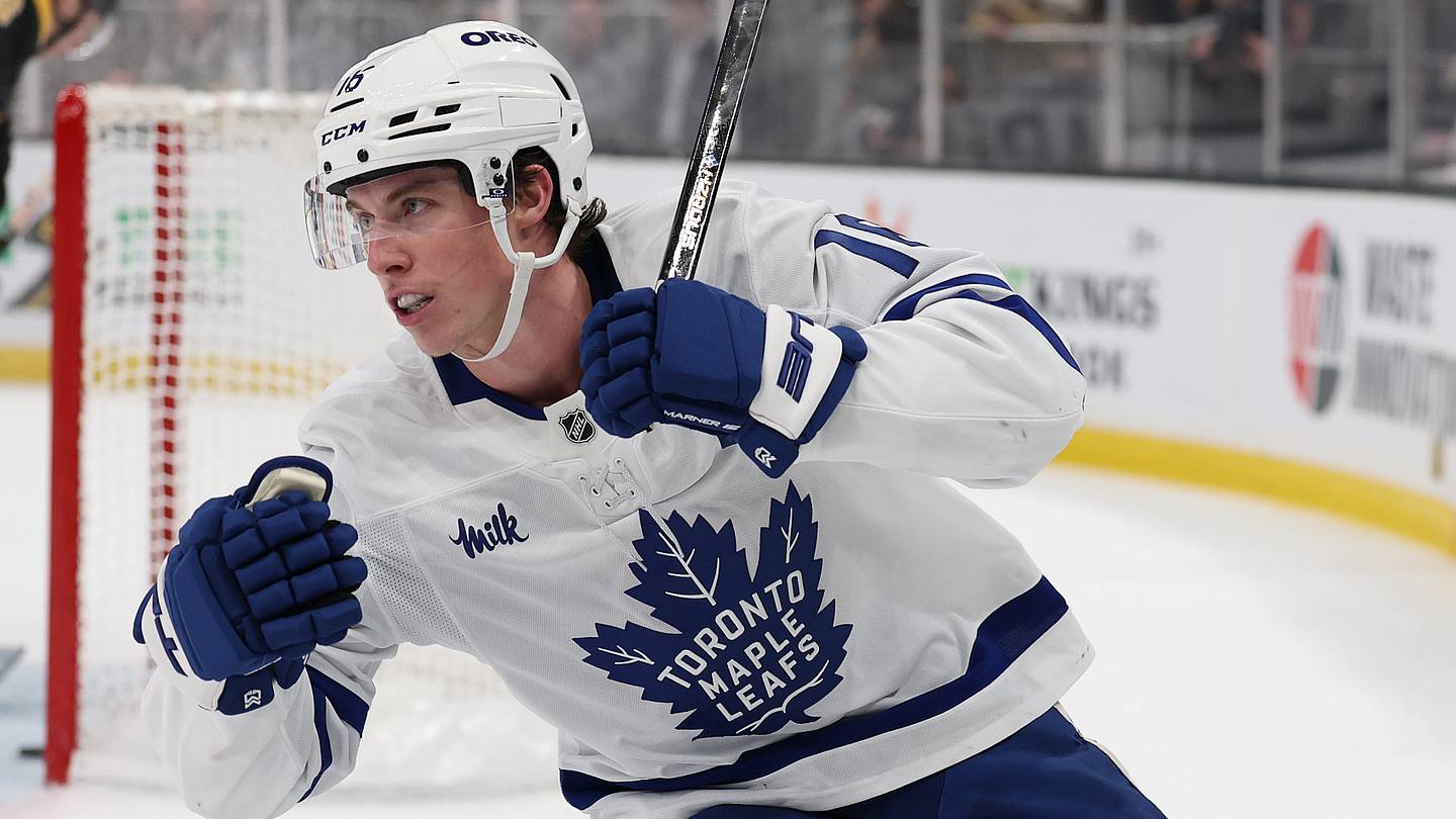 The Chicago Blackhawks must push all their chips in to add Mitch Marner ...