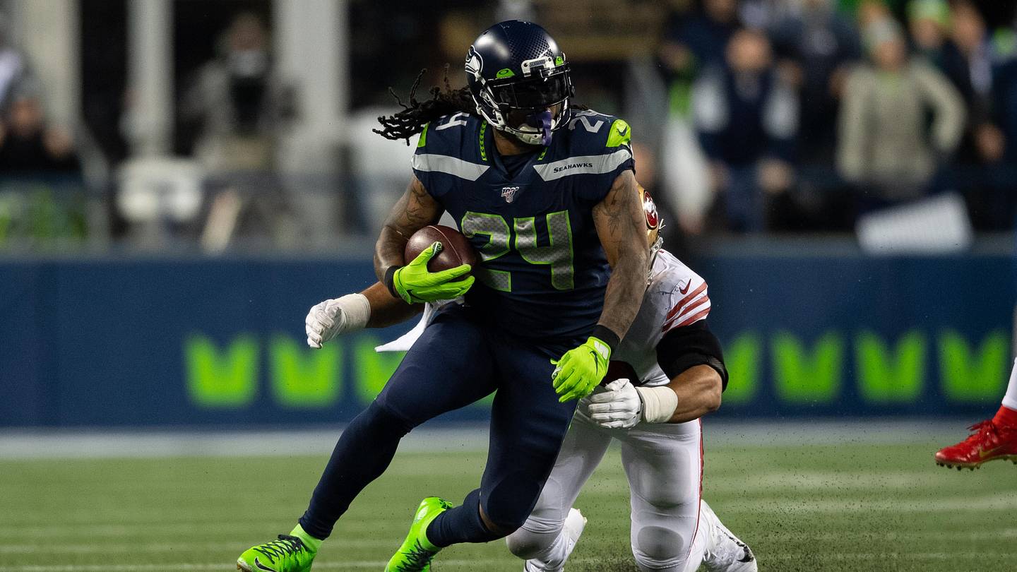 Seahawks honor franchise great Marshawn Lynch with special award