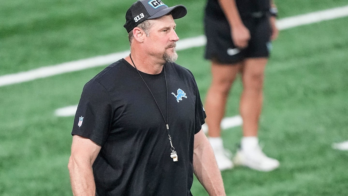 Former Lions EDGE Working Out for Wannabe NFC Contender in Training Camp