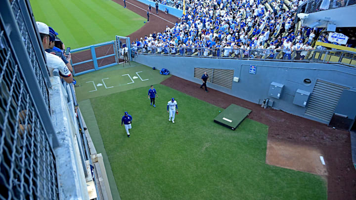 Mariners sign Phillies minor league free agent Gabe Mosser