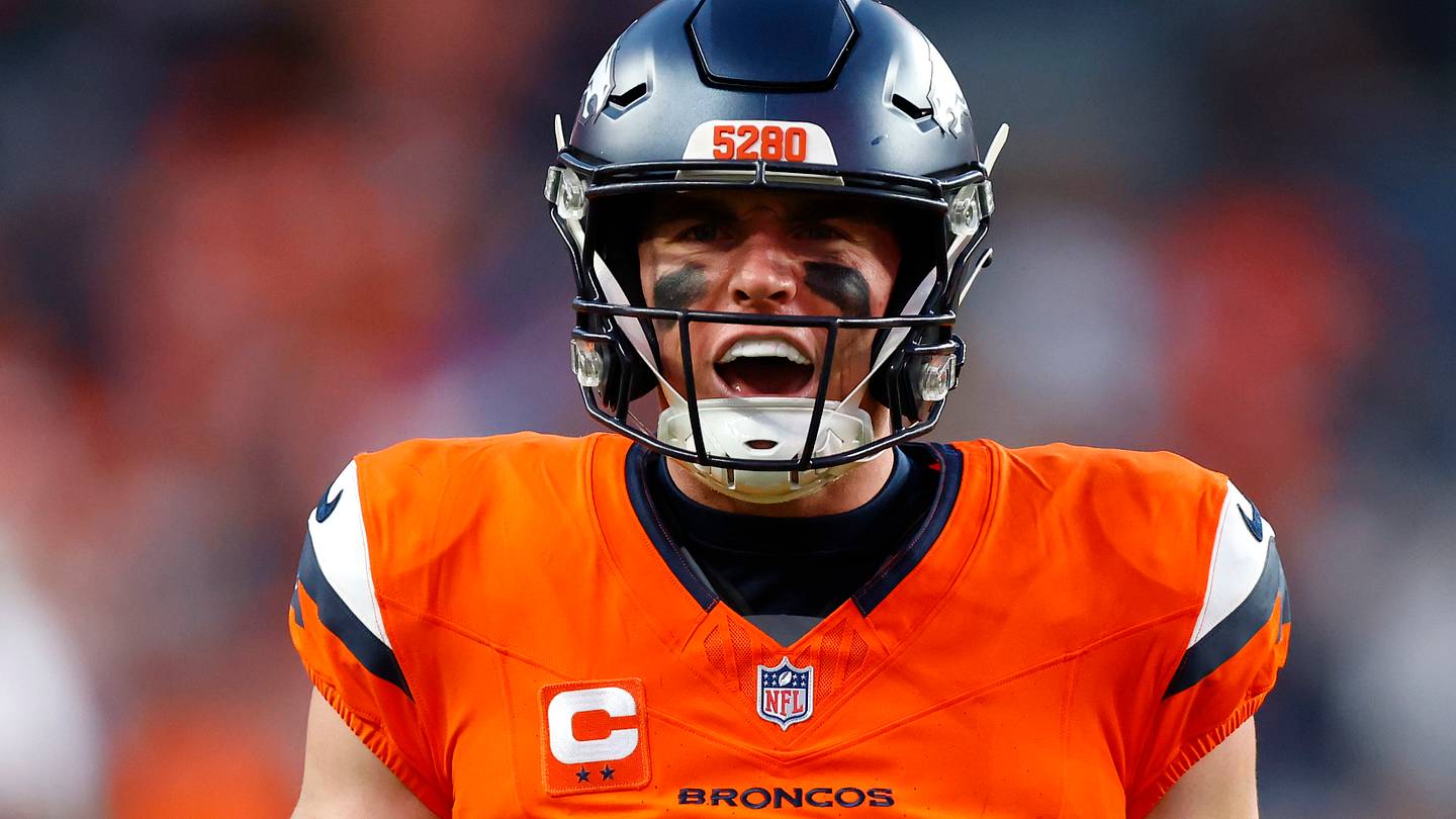 Bo Nix has career-best performance in Broncos' massive Week 15 win