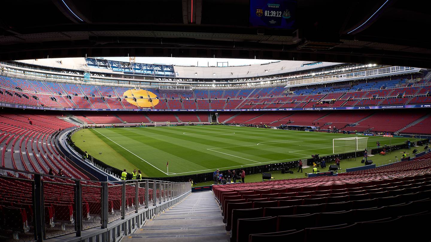 El Barcelona cerrará el Camp Nou en 2027 para instalar el techo