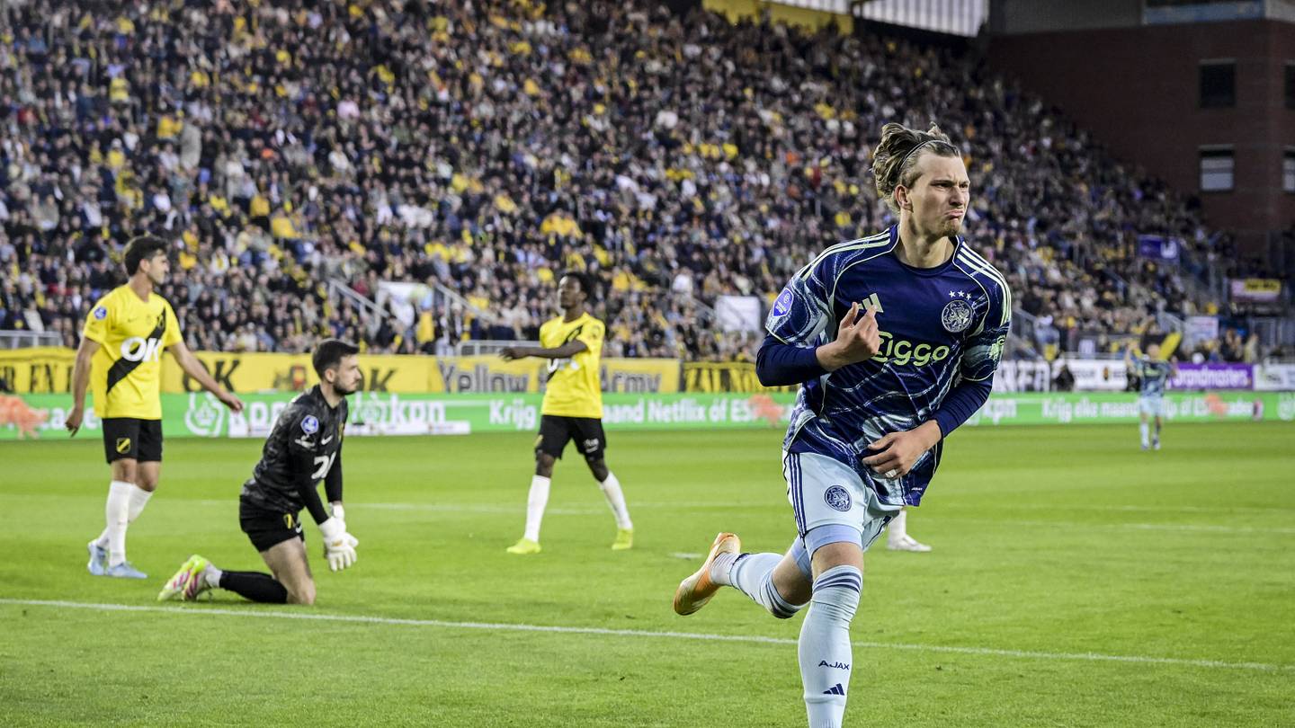 Chelsea scouts treated after forward compared to Eden Hazard scores ...