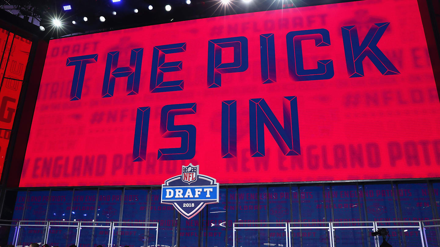 New mock draft with controversial No. 4 pick might not be bad move for ...