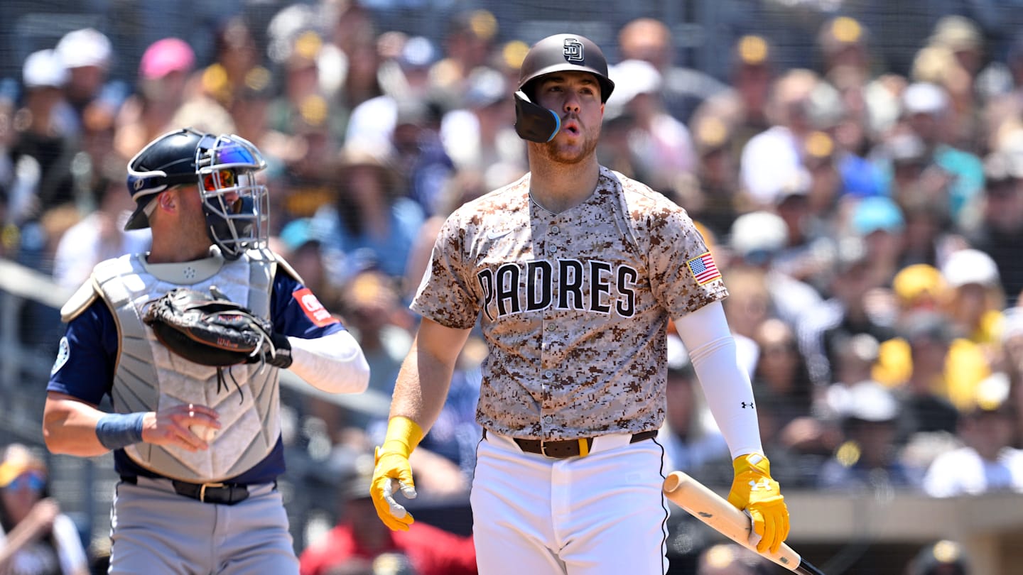 Gavin Sheets deserves better after straining to steer Padres out of ...