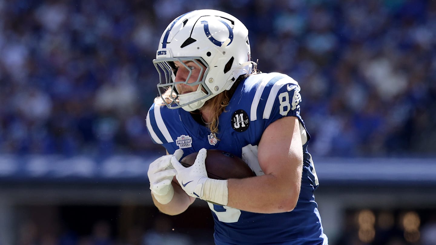 Tyler Warren is already setting records with the Indianapolis Colts