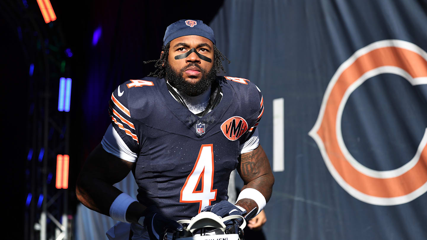 Bears Might Need to Revisit Starting RB Convo After D'Andre Swift Dud