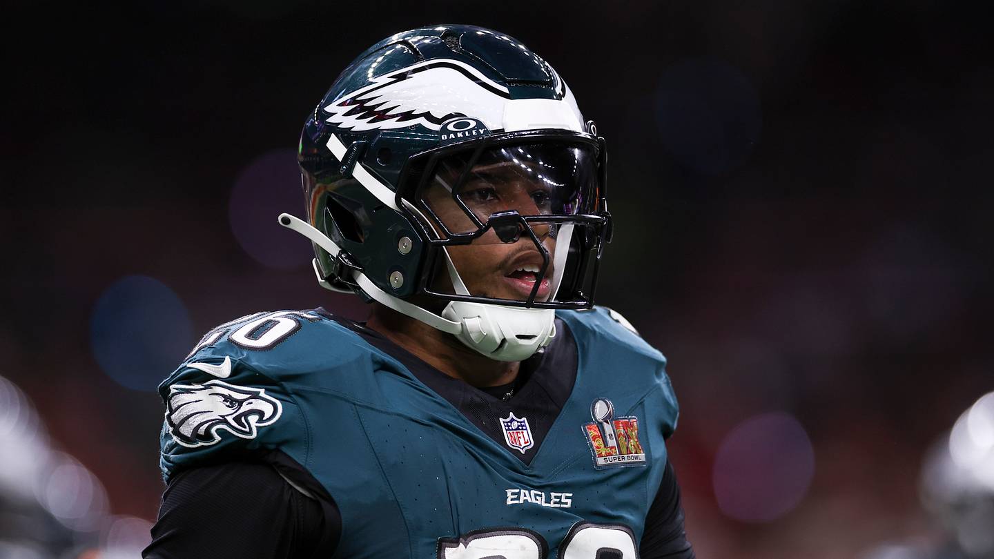 NFL Power Rankings: The best player at each position on offense for 2025