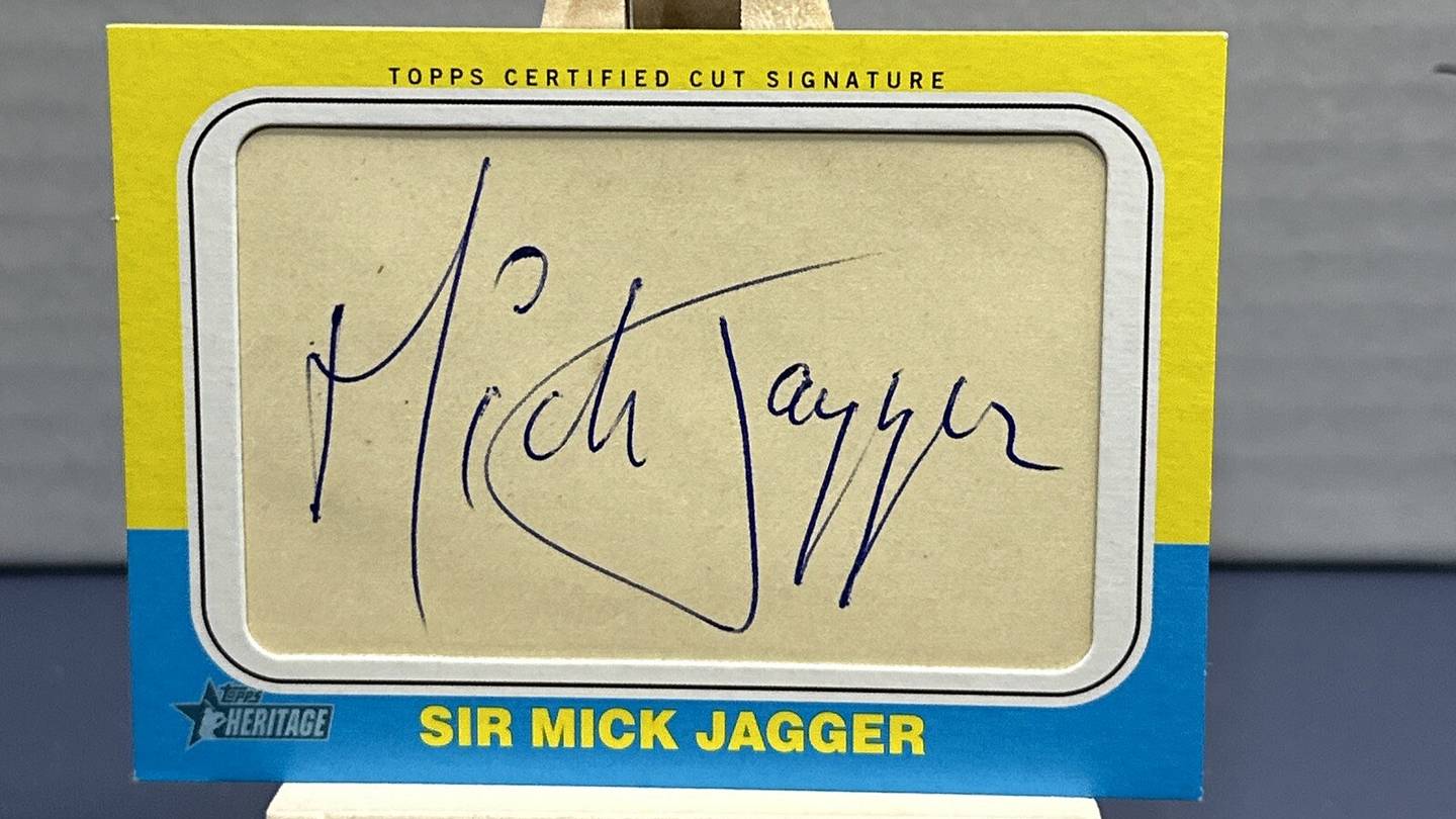 5 Iconic Cut Signature Cards: A Guide to the Best
