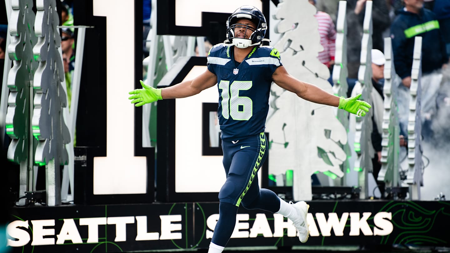 Tyler Lockett delivers an emotional message to Seahawks fans after ...