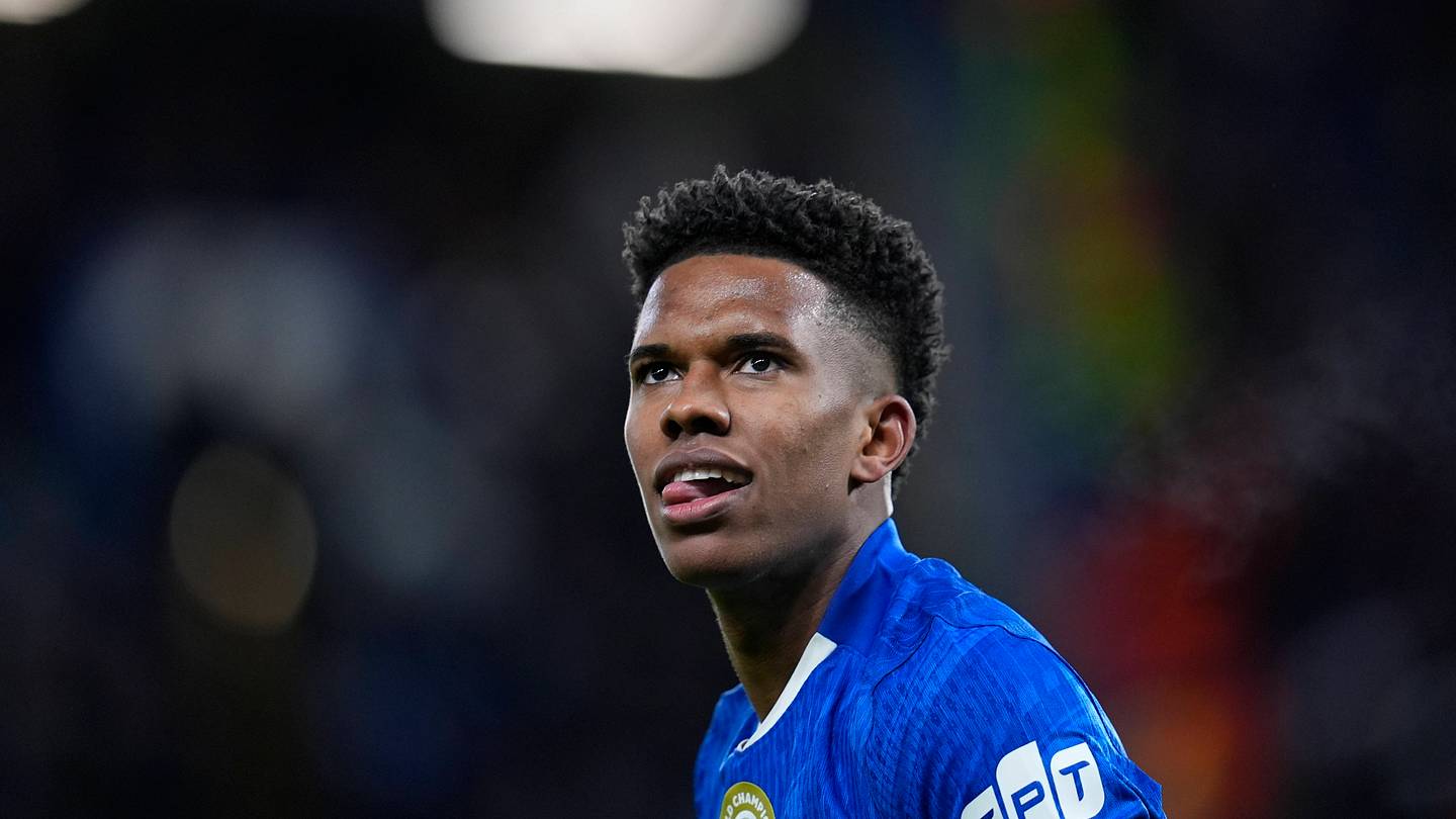 Estevao thankful for two teammates as he names his 'biggest challenge ...