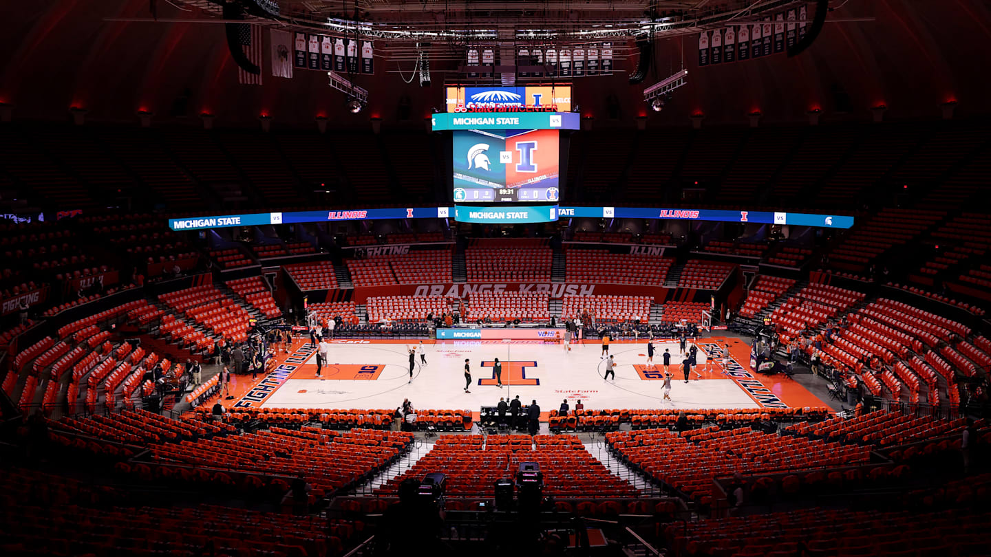 Illinois basketball locks in official visit for rising big man recruit