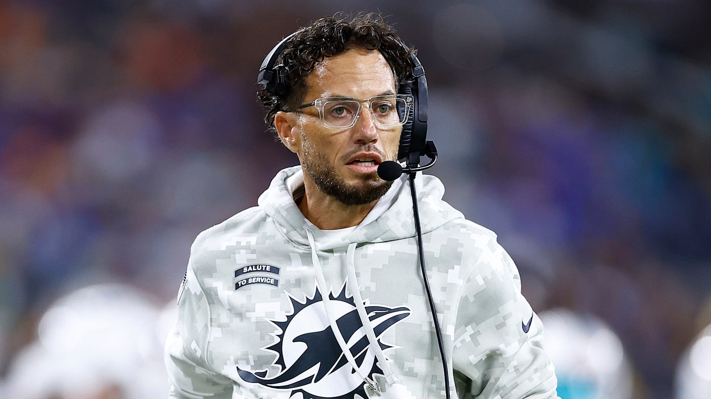 Dolphins surprisingly waive team captain after signing Tyrel Dodson