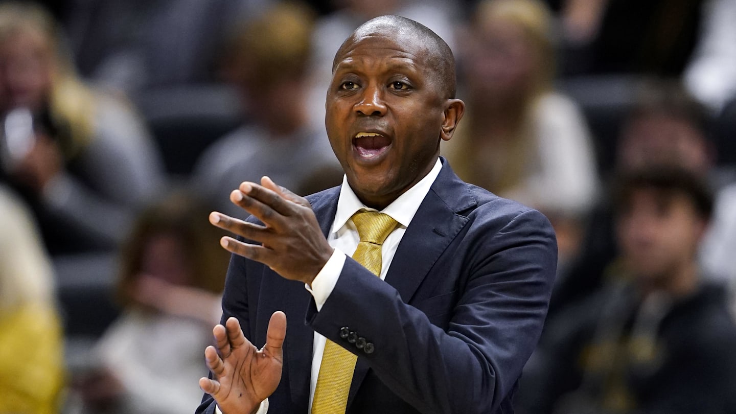 Mizzou Basketball Cruises Past Arkansas-Pine Bluff, Stretching Winning ...