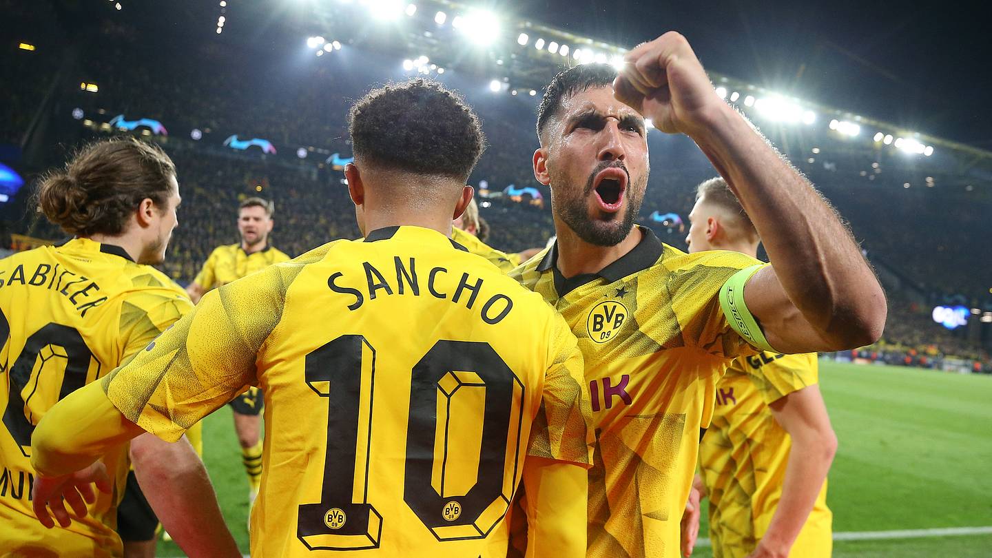 Borussia Dortmund's hopes boosted as Bundesliga all but guaranteed five ...