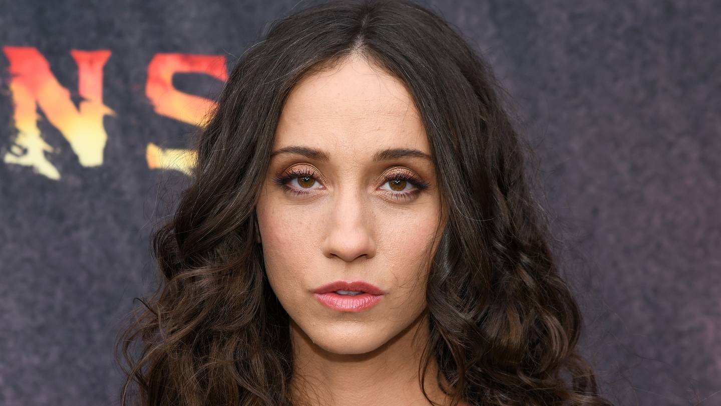 Why did Stella Maeve leave Chicago PD?