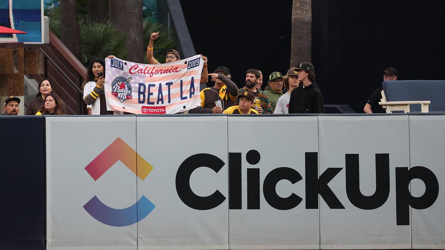Former Padres Veteran Calls Out Fans for Chanting 'Beat LA' Before Team ...