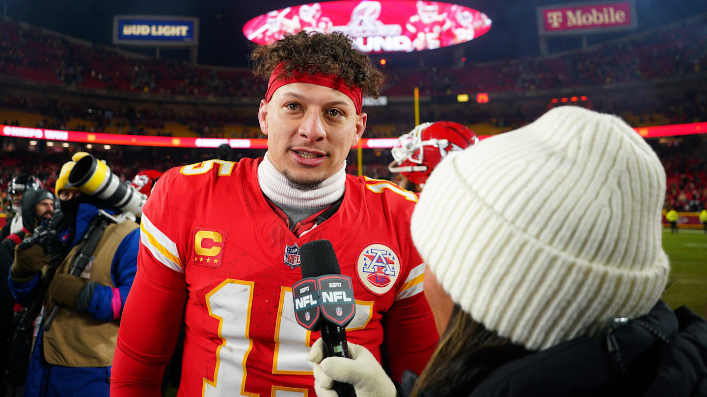 Patrick Mahomes Admits Harsh Truth About Chiefs Offense Despite Beating Texans